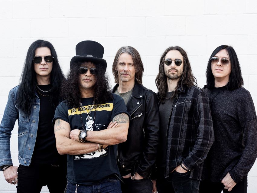 Slash on tour in Australia in February - Hot Metal